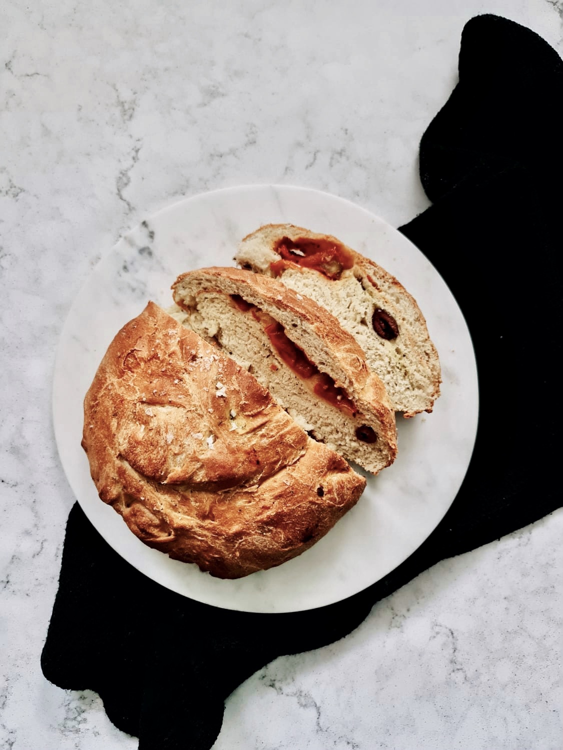 Olive and sundried tomato bread – Break or Bake