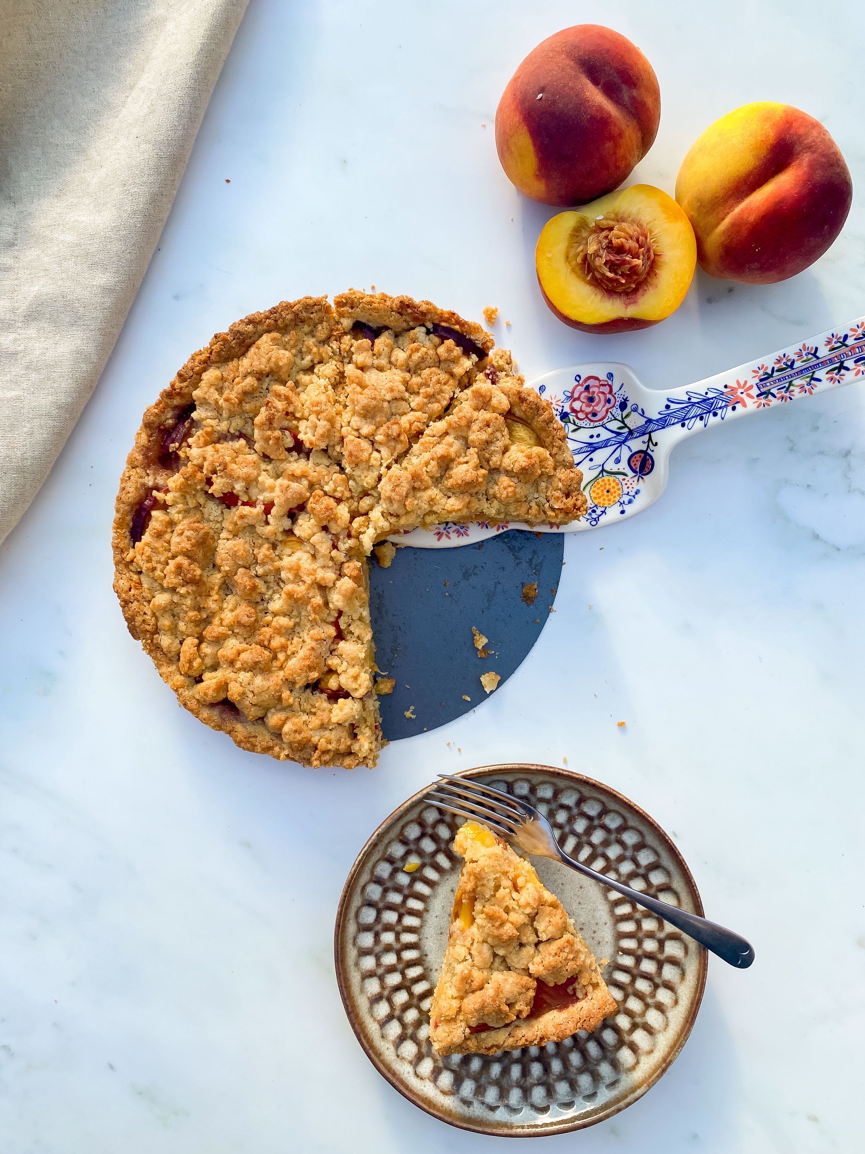 Peach crumble pie – Break or Bake