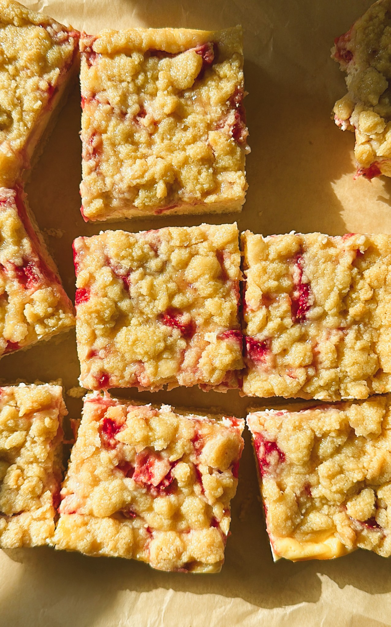 Strawberry Cheesecake Crumble Bars – Break or Bake